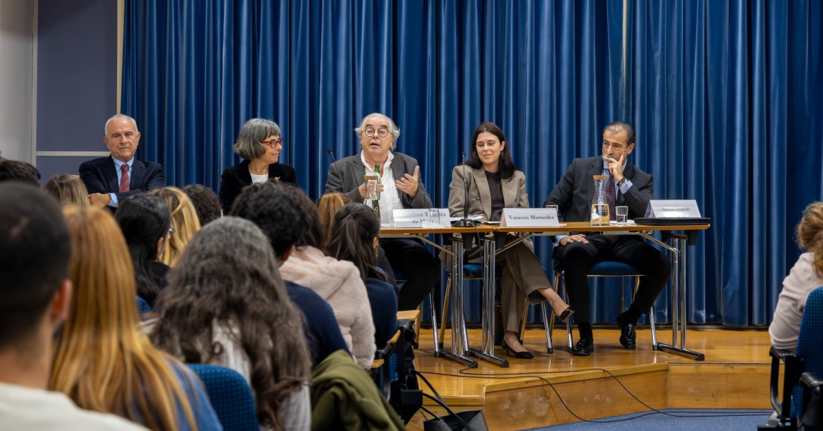 Liberdade de Expressão vs Direito ao Bom Nome: Debate Jurídico na ...
